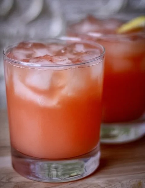 Iced Guava White Tea Lemonade